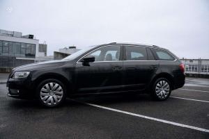 Black Skoda Octavia 2017 in Vilnius, with an engine capacity of 1.97 L and mileage of 221 thousand km for 9000 €, photo 3 on AUTOMOTO.COM.LV