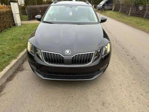 Black Skoda Octavia 2017 in Pakruojis, with an engine capacity of 1.20 L and mileage of 61 thousand km for 5700 €, photo  on AUTOMOTO.COM.LV