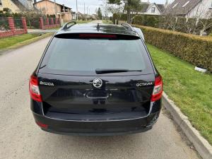 Black Skoda Octavia 2017 in Pakruojis, with an engine capacity of 1.20 L and mileage of 61 thousand km for 5700 €, photo 5 on AUTOMOTO.COM.LV