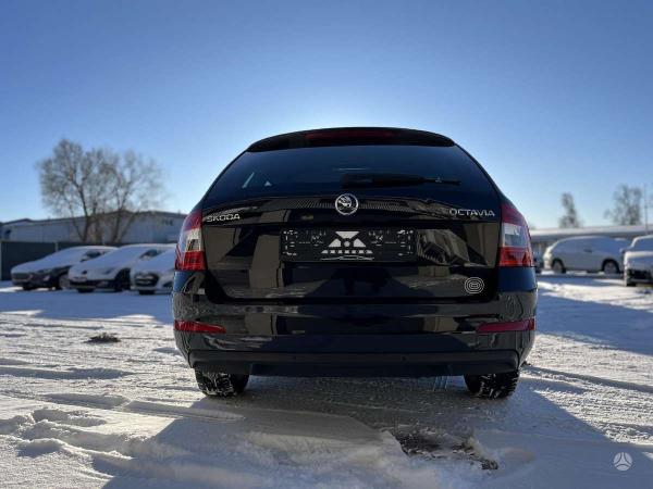 Melns Skoda Octavia 2017 Šauļi, ar dzinēja tilpumu 1.60 L un nobraukumu 192 tūkst. km par 7100 €, foto 4 vietnē AUTOMOTO.COM.LV