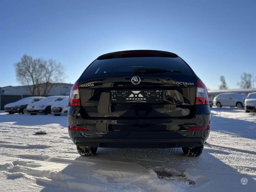 Melns Skoda Octavia 2017 Šauļi, ar dzinēja tilpumu 1.60 L un nobraukumu 192 tūkst. km par 7100 €, foto 4 vietnē AUTOMOTO.COM.LV