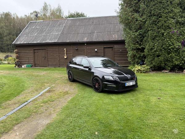 Melns Skoda Octavia 2017 Kauņa, ar dzinēja tilpumu 1.97 L un nobraukumu 249 tūkst. km par 13800 €, foto 1 vietnē AUTOMOTO.COM.LV
