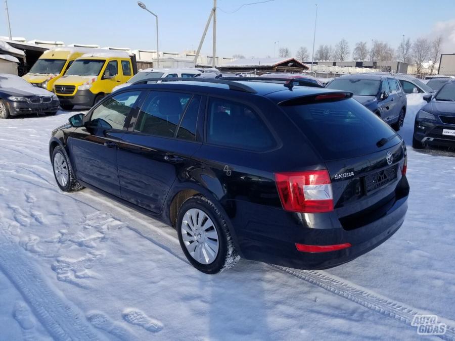 Melns Skoda Octavia 2017 Kauņa, ar dzinēja tilpumu 1.60 L un nobraukumu 299 tūkst. km par 5999 €, foto 7 vietnē AUTOMOTO.COM.LV