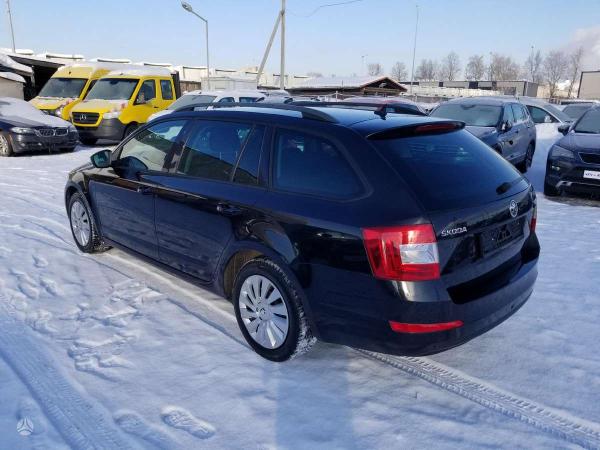 Melns Skoda Octavia 2017 Kauņa, ar dzinēja tilpumu 1.60 L un nobraukumu 299 tūkst. km par 5999 €, foto 7 vietnē AUTOMOTO.COM.LV