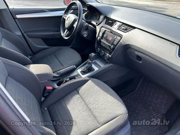 Black Skoda Octavia 2017 in Tallinn, with an engine capacity of 1.00 L and mileage of 275 thousand km for 4300 €, photo 10 on AUTOMOTO.COM.LV