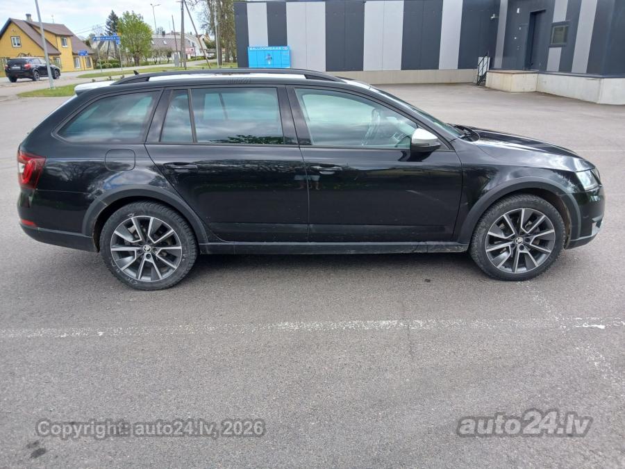 Black Skoda Octavia 2017 in Tallinn, with an engine capacity of 2.00 L and mileage of 400 thousand km for 5999 €, photo 1 on AUTOMOTO.COM.LV