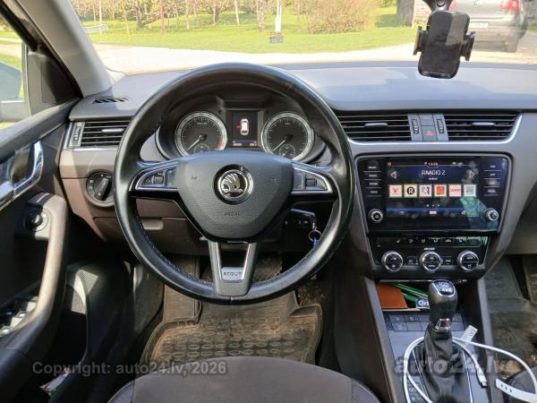 Black Skoda Octavia 2017 in Tallinn, with an engine capacity of 2.00 L and mileage of 400 thousand km for 5999 €, photo 5 on AUTOMOTO.COM.LV