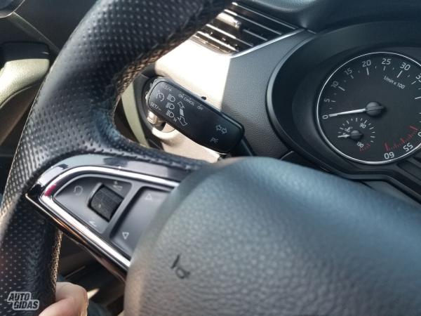 Melns Skoda Octavia 2017 Kauņa, ar dzinēja tilpumu 1.60 L un nobraukumu 350 tūkst. km par 4999 €, foto 10 vietnē AUTOMOTO.COM.LV