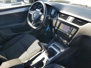 Melns Skoda Octavia 2017 Kauņa, ar dzinēja tilpumu 1.60 L un nobraukumu 350 tūkst. km par 4950 €, foto 11 vietnē AUTOMOTO.COM.LV