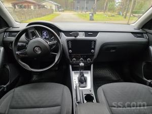Melns Skoda Octavia 2017 Rīga, ar dzinēja tilpumu 1.60 L un nobraukumu 199 tūkst. km par 8200 €, foto 8 vietnē AUTOMOTO.COM.LV