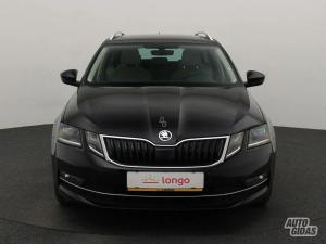 Black Skoda Octavia 2017 in Vilnius, with an engine capacity of 2.00 L and mileage of 236 thousand km for 10699 €, photo 4 on AUTOMOTO.COM.LV