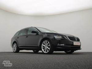 Black Skoda Octavia 2017 in Vilnius, with an engine capacity of 2.00 L and mileage of 236 thousand km for 10699 €, photo 12 on AUTOMOTO.COM.LV