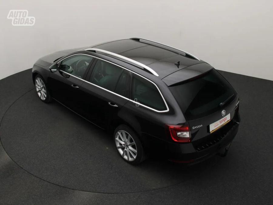 Black Skoda Octavia 2017 in Vilnius, with an engine capacity of 2.00 L and mileage of 236 thousand km for 10699 €, photo 13 on AUTOMOTO.COM.LV
