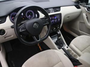 Black Skoda Octavia 2017 in Vilnius, with an engine capacity of 2.00 L and mileage of 236 thousand km for 10699 €, photo 17 on AUTOMOTO.COM.LV