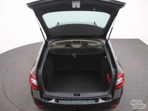 Black Skoda Octavia 2017 in Vilnius, with an engine capacity of 2.00 L and mileage of 236 thousand km for 10699 €, photo 37 on AUTOMOTO.COM.LV