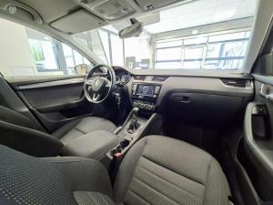 Melns Skoda Octavia 2017 Kauņa, ar dzinēja tilpumu 1.80 L un nobraukumu 292 tūkst. km par 9800 €, foto 17 vietnē AUTOMOTO.COM.LV