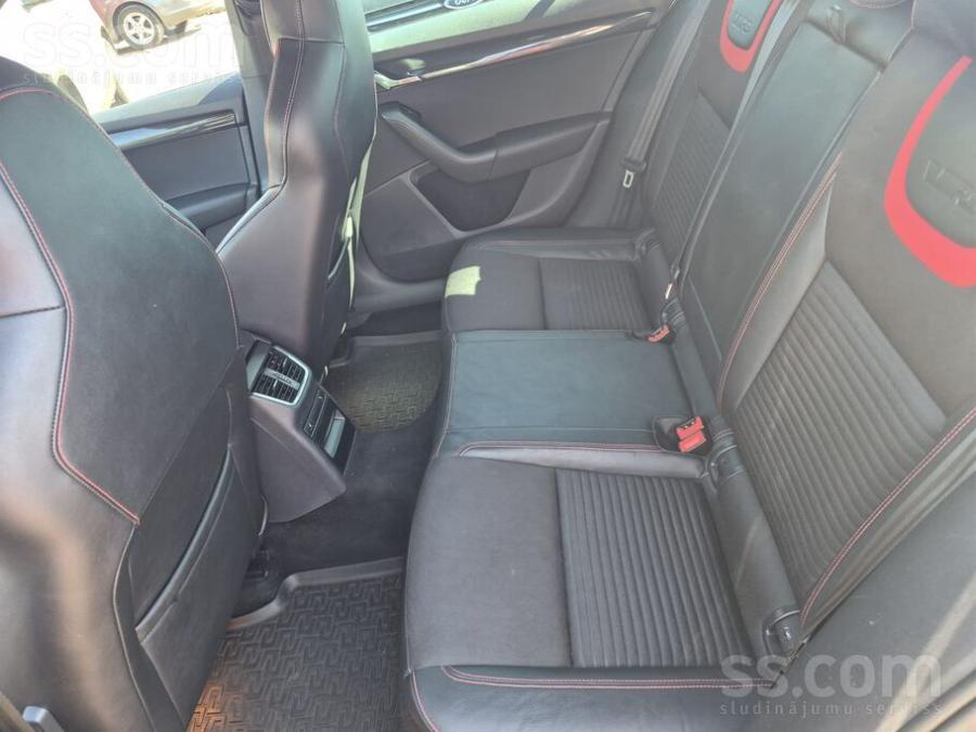 Melns Skoda Octavia 2017 Daugavpils, ar dzinēja tilpumu 2.00 L un nobraukumu 0 tūkst. km par 8750 €, foto 21 vietnē AUTOMOTO.COM.LV