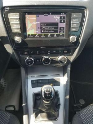 Melns Skoda Octavia 2017 Kauņa, ar dzinēja tilpumu 1.60 L un nobraukumu 390 tūkst. km par 4950 €, foto 11 vietnē AUTOMOTO.COM.LV