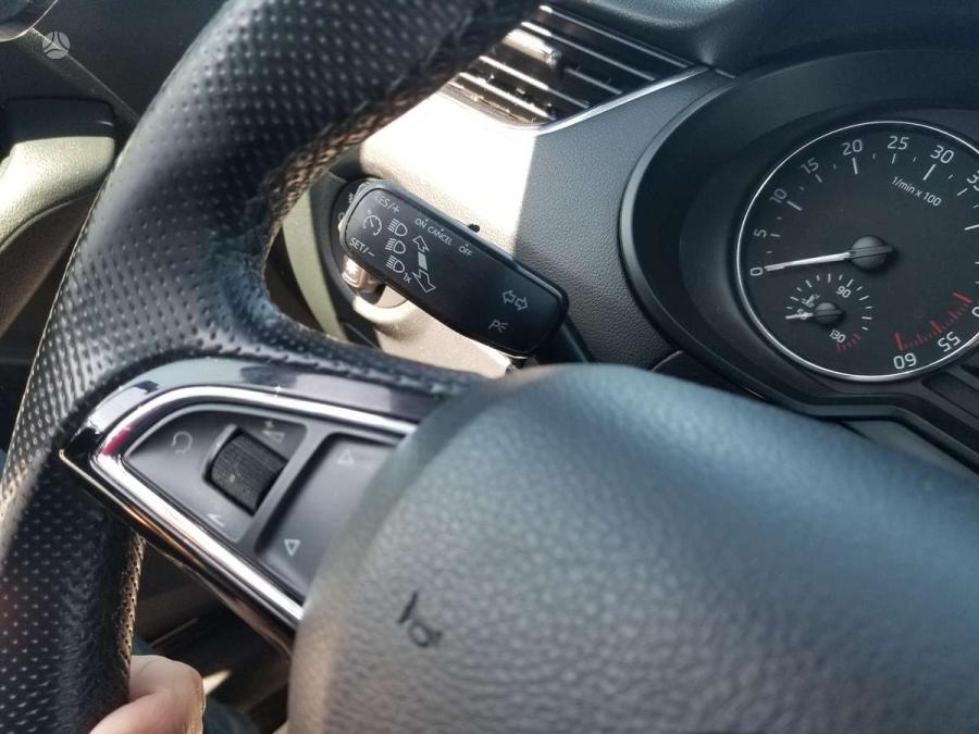 Melns Skoda Octavia 2017 Kauņa, ar dzinēja tilpumu 1.60 L un nobraukumu 390 tūkst. km par 4950 €, foto 13 vietnē AUTOMOTO.COM.LV