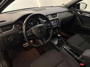 Melns Skoda Octavia 2017 Marijampole, ar dzinēja tilpumu 1.97 L un nobraukumu 195 tūkst. km par 13500 €, foto 3 vietnē AUTOMOTO.COM.LV
