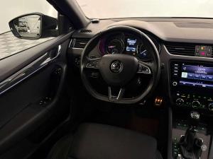 Melns Skoda Octavia 2017 Marijampole, ar dzinēja tilpumu 1.97 L un nobraukumu 195 tūkst. km par 13500 €, foto 31 vietnē AUTOMOTO.COM.LV