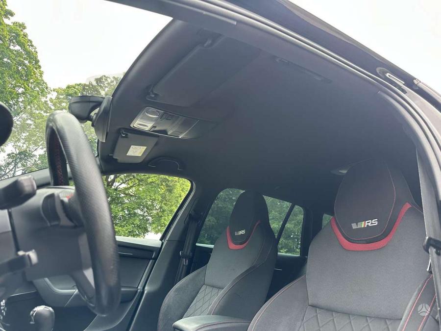 Black Skoda Octavia 2017 in Taurage, with an engine capacity of 1.97 L and mileage of 264 thousand km for 11200 €, photo 21 on AUTOMOTO.COM.LV