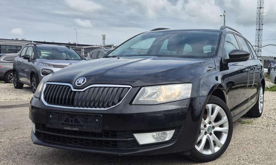 Melns Skoda Octavia 2017 Kauņa, ar dzinēja tilpumu 1.60 L un nobraukumu 390 tūkst. km par 4499 €, foto 1 vietnē AUTOMOTO.COM.LV