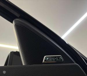 Black Skoda Octavia 2017 in Marijampole, with an engine capacity of 1.97 L and mileage of 240 thousand km for 12999 €, photo 9 on AUTOMOTO.COM.LV