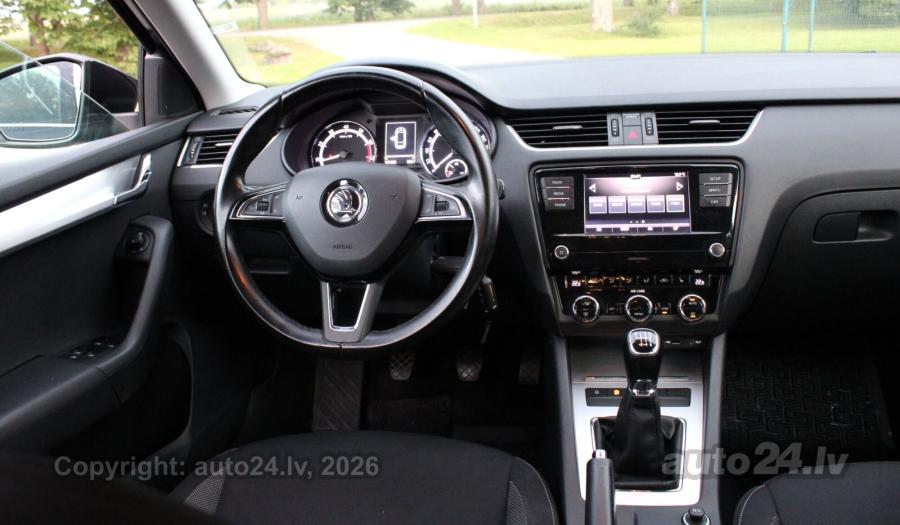 Melns Skoda Octavia 2017 Rapla, ar dzinēja tilpumu 1.40 L un nobraukumu 181 tūkst. km par 8490 €, foto 11 vietnē AUTOMOTO.COM.LV