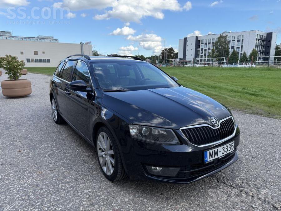 Black Skoda Octavia 2017 in Riga, with an engine capacity of 2.00 L and mileage of 259 thousand km for 6500 €, photo 4 on AUTOMOTO.COM.LV