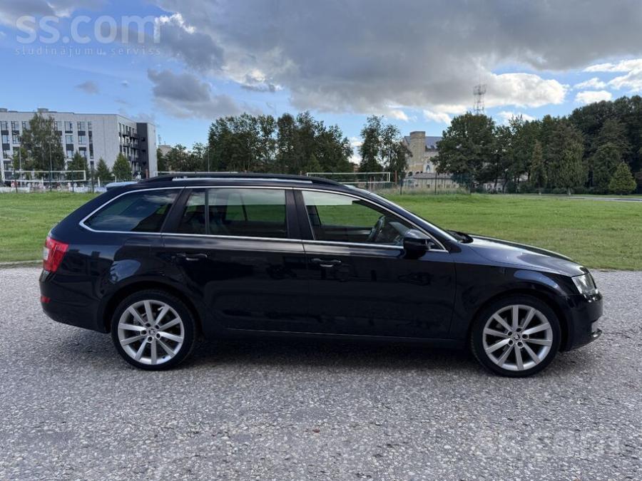 Black Skoda Octavia 2017 in Riga, with an engine capacity of 2.00 L and mileage of 259 thousand km for 6500 €, photo 5 on AUTOMOTO.COM.LV