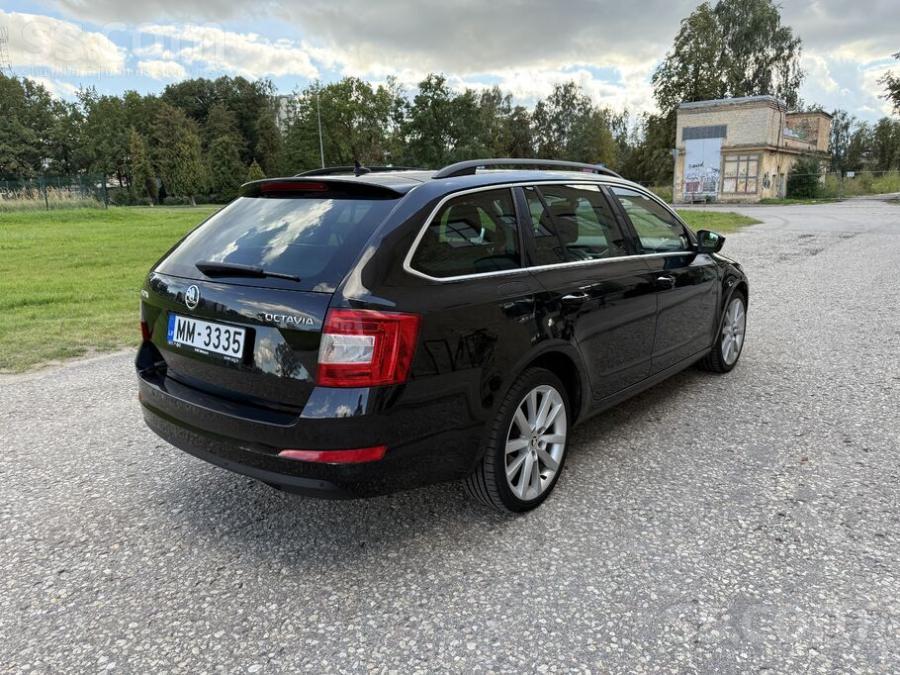 Black Skoda Octavia 2017 in Riga, with an engine capacity of 2.00 L and mileage of 259 thousand km for 6500 €, photo 6 on AUTOMOTO.COM.LV