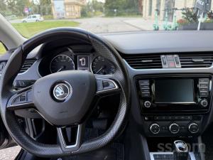 Black Skoda Octavia 2017 in Riga, with an engine capacity of 2.00 L and mileage of 259 thousand km for 6500 €, photo 16 on AUTOMOTO.COM.LV