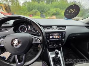 Melns Skoda Octavia 2017 Valmiera, ar dzinēja tilpumu 1.60 L un nobraukumu 321 tūkst. km par 6025 €, foto 7 vietnē AUTOMOTO.COM.LV