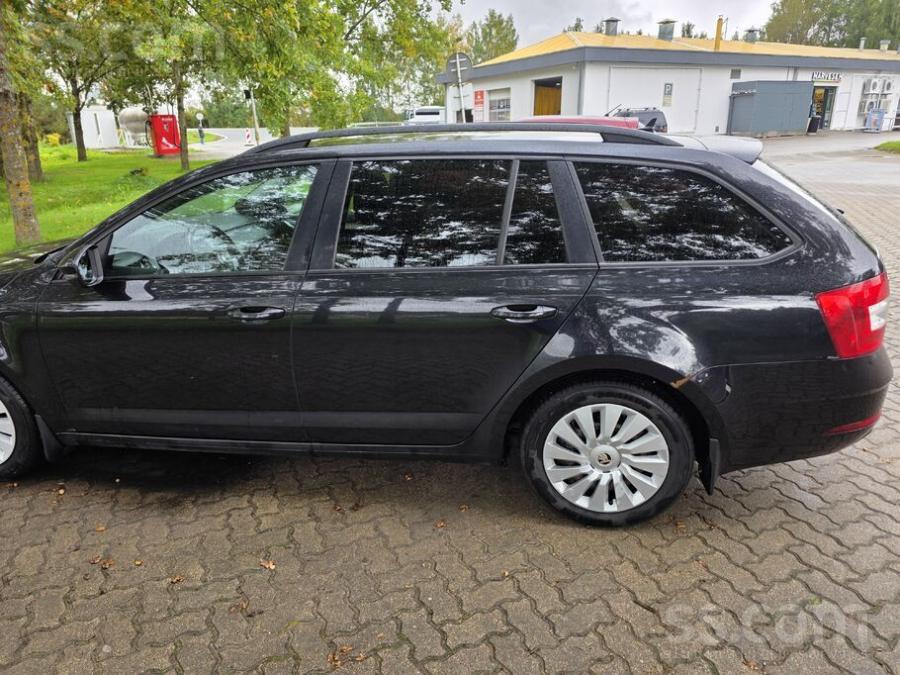 Melns Skoda Octavia 2017 Valmiera, ar dzinēja tilpumu 1.60 L un nobraukumu 321 tūkst. km par 6025 €, foto 10 vietnē AUTOMOTO.COM.LV