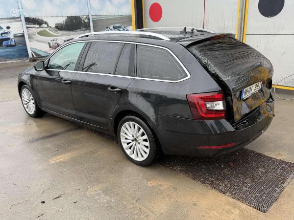 Skoda Octavia 2017 Kauņa vietnē Melns Skoda Octavia 2017 Kauņa, ar dzinēja tilpumu 1.40 L un nobraukumu 287 tūkst. km par 4050 €, foto 4 vietnē AUTOMOTO.COM.LV