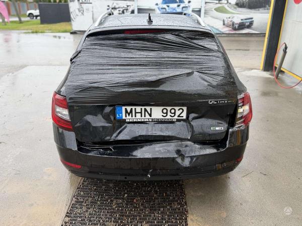 Skoda Octavia 2017 Kauņa vietnē Melns Skoda Octavia 2017 Kauņa, ar dzinēja tilpumu 1.40 L un nobraukumu 287 tūkst. km par 4050 €, foto 6 vietnē AUTOMOTO.COM.LV