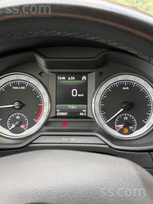 Black Skoda Octavia 2017 in Riga, with an engine capacity of 1.60 L and mileage of 266 thousand km for 8700 €, photo 6 on AUTOMOTO.COM.LV