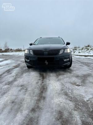 Black Skoda Octavia 2018 in Vilnius, with an engine capacity of 1.80 L and mileage of 166 thousand km for 10500 €, photo 3 on AUTOMOTO.COM.LV