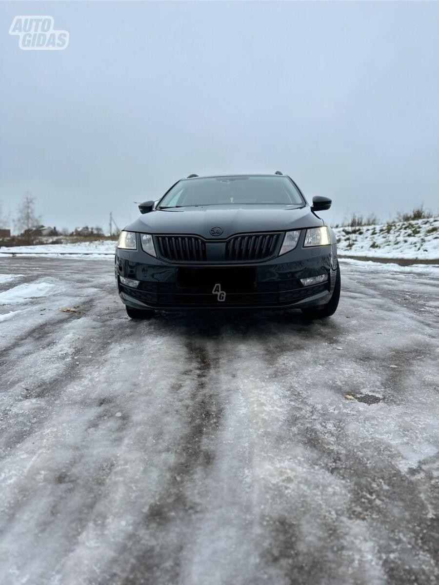 Black Skoda Octavia 2018 in Vilnius, with an engine capacity of 1.80 L and mileage of 166 thousand km for 10500 €, photo 3 on AUTOMOTO.COM.LV
