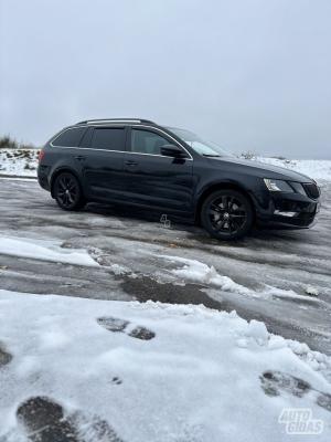 Black Skoda Octavia 2018 in Vilnius, with an engine capacity of 1.80 L and mileage of 166 thousand km for 10500 €, photo 4 on AUTOMOTO.COM.LV