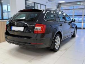 Black Skoda Octavia 2018 in Kaunas, with an engine capacity of 1.60 L and mileage of 149 thousand km for 9800 €, photo 4 on AUTOMOTO.COM.LV