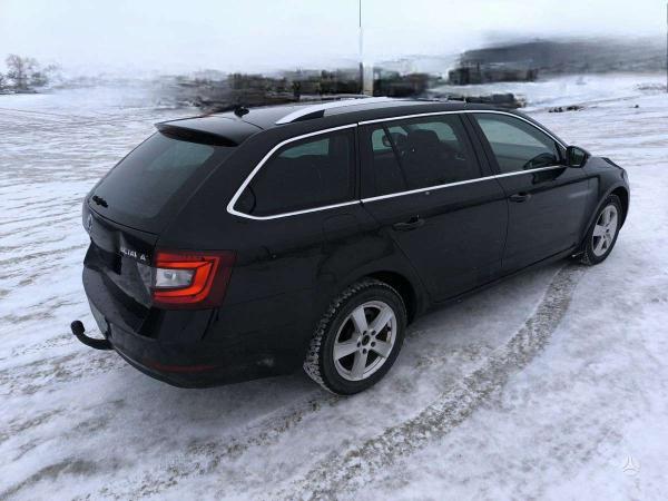 Black Skoda Octavia 2018 in Kaunas, with an engine capacity of 1.60 L and mileage of 300 thousand km for 5900 €, photo 6 on AUTOMOTO.COM.LV