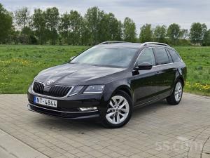 Black Skoda Octavia 2018 in Riga, with an engine capacity of 1.60 L and mileage of 258 thousand km for 10790 €, photo 3 on AUTOMOTO.COM.LV