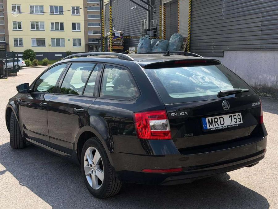 Черный Шкода Октавия 2018 в Алитус, объемом двигателя 1.60 л и пробегом 297 тыс. км за 7400 €, фото 11 на AUTOMOTO.COM.LV
