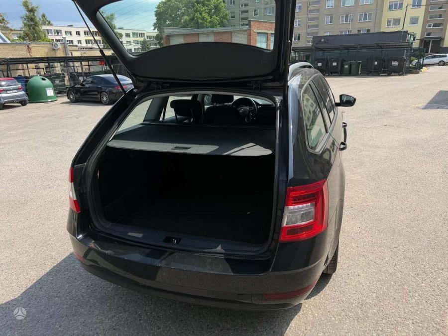 Черный Шкода Октавия 2018 в Алитус, объемом двигателя 1.60 л и пробегом 297 тыс. км за 7400 €, фото 12 на AUTOMOTO.COM.LV
