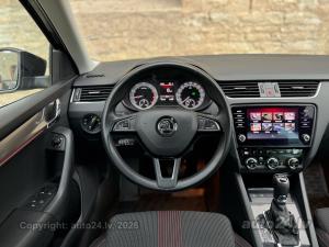 Melns Skoda Octavia 2018 Tallina, ar dzinēja tilpumu 1.00 L un nobraukumu 107 tūkst. km par 11900 €, foto 20 vietnē AUTOMOTO.COM.LV
