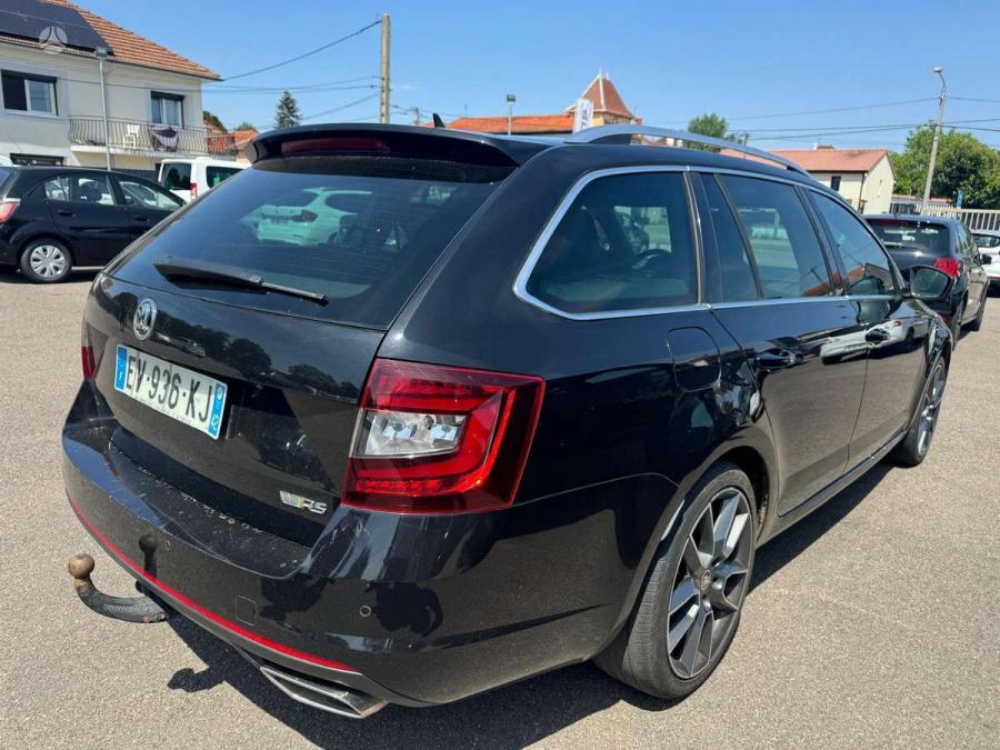 Melns Skoda Octavia 2018 Panevēža, ar dzinēja tilpumu 1.97 L un nobraukumu 243 tūkst. km par 9900 €, foto 29 vietnē AUTOMOTO.COM.LV