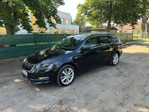 Melns Skoda Octavia 2018 Kauņa, ar dzinēja tilpumu 1.60 L un nobraukumu 261 tūkst. km par 9500 €, foto  vietnē AUTOMOTO.COM.LV