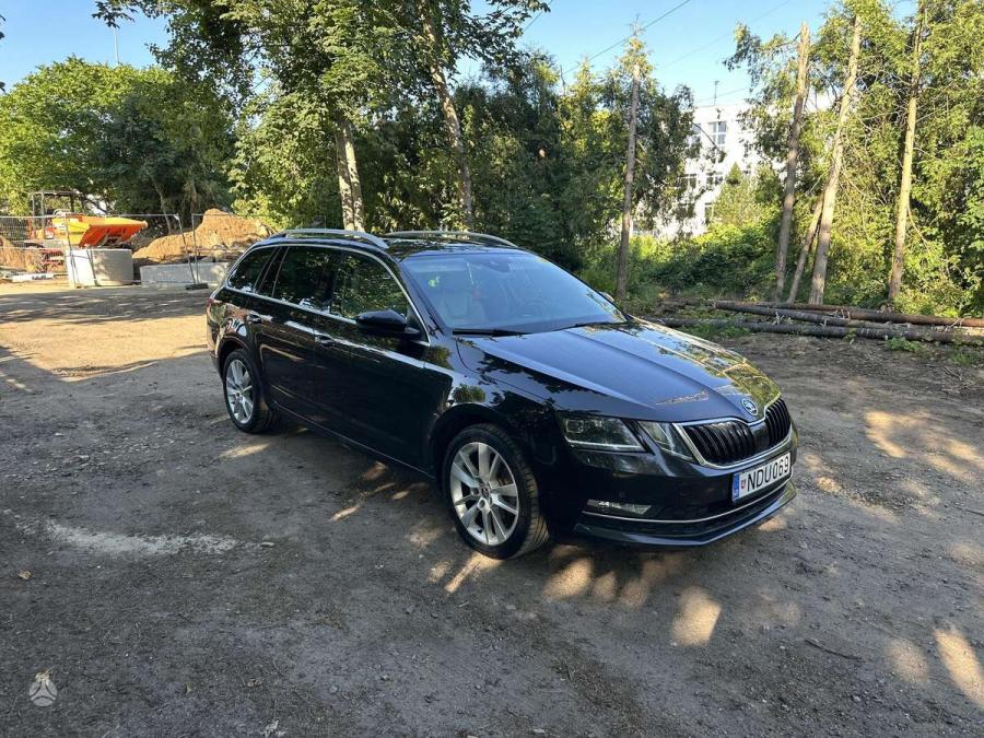 Melns Skoda Octavia 2018 Kauņa, ar dzinēja tilpumu 1.60 L un nobraukumu 261 tūkst. km par 9500 €, foto 4 vietnē AUTOMOTO.COM.LV